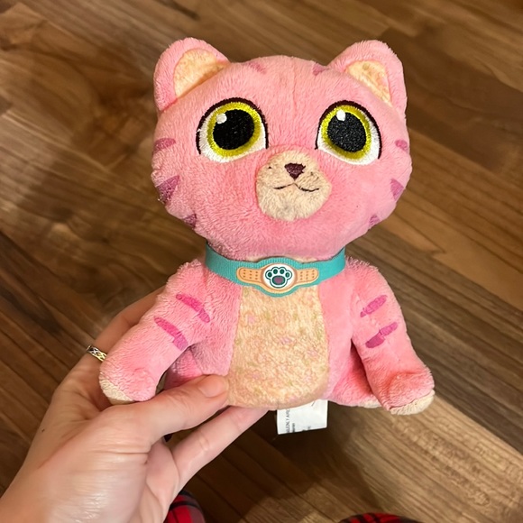 Disney | Toys | Disney Doc Mcstuffins Vet Clinic Kitten Cat Plush ...